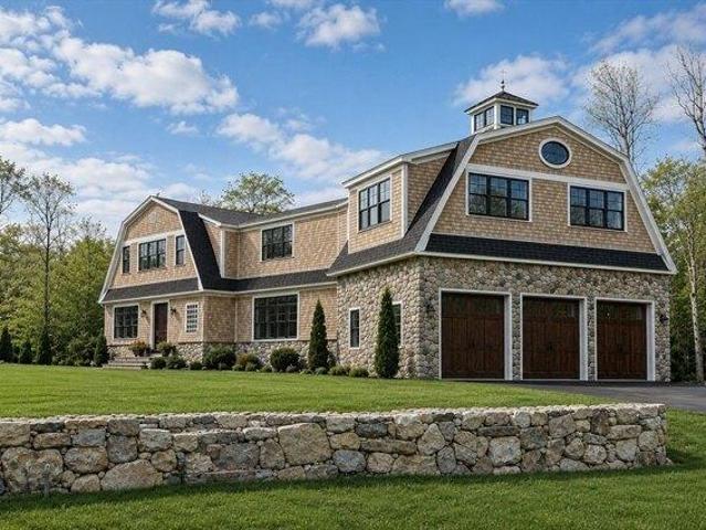 5 bedroom, Concord MA 01742 104716582