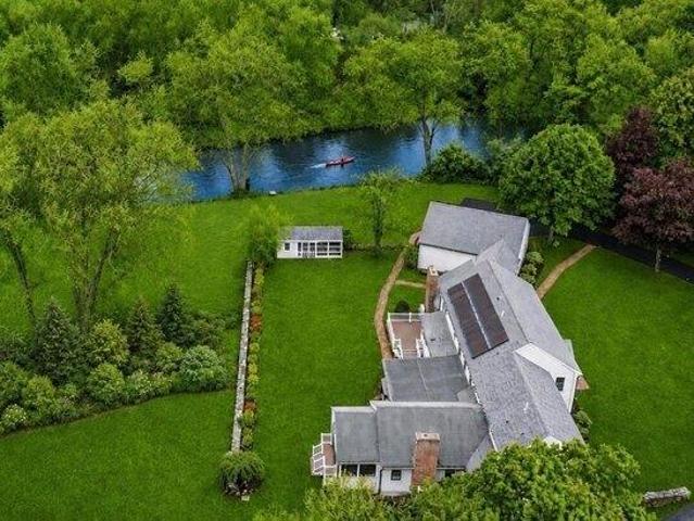 5 bedroom, Concord MA 01742 104869453