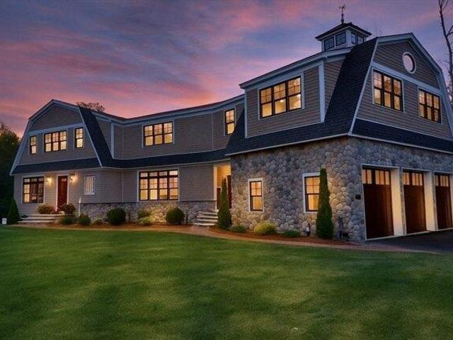 5 bedroom, Concord MA 01742 LS102372764