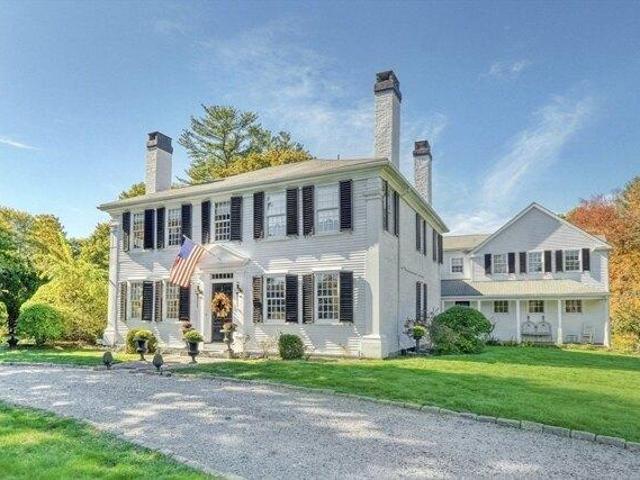 5 bedroom, Concord MA 01742 LS102828163