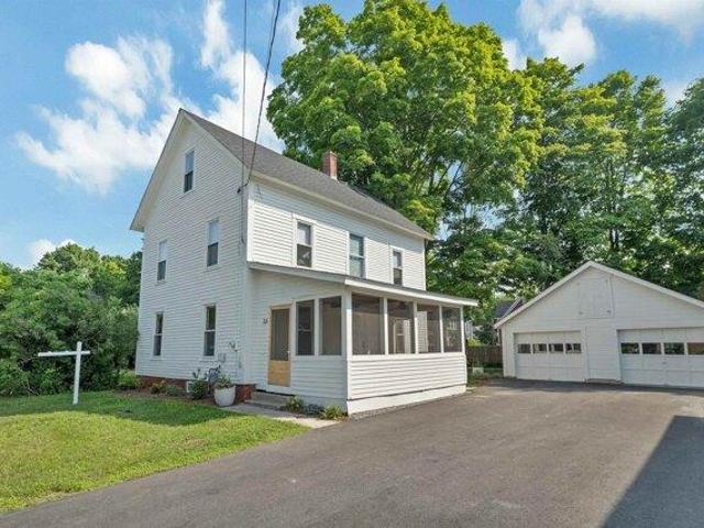 5 bedroom, Concord NH 03301 104608933