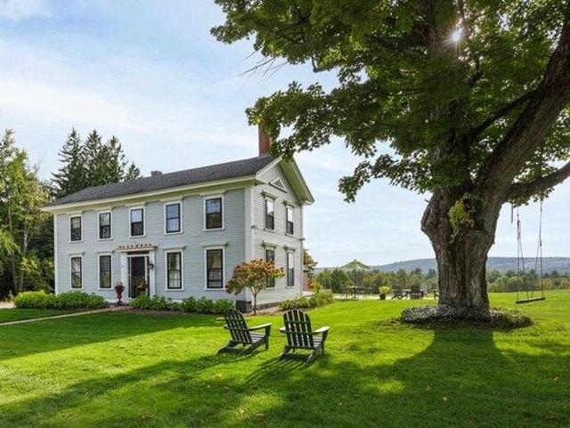 5 bedroom, Concord NH 03301 104851442