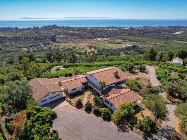 5 bedroom, CA CA 95903568