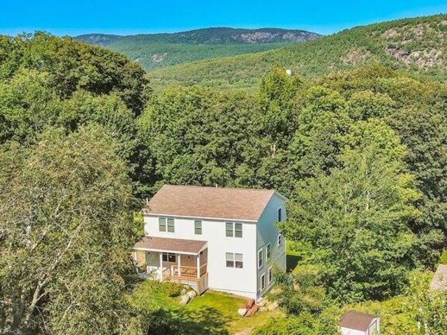 5 bedroom, Camden ME 04843 102762789