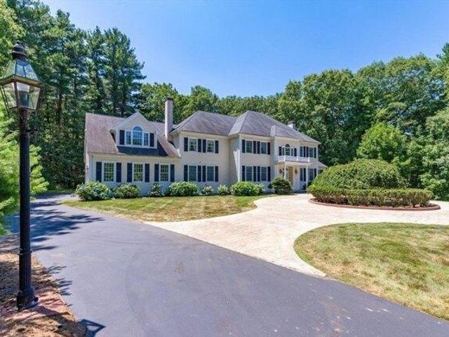 5 bedroom, Canton MA 02021 105093831