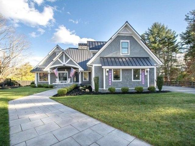 5 bedroom, Carver MA 02330 LS103099255