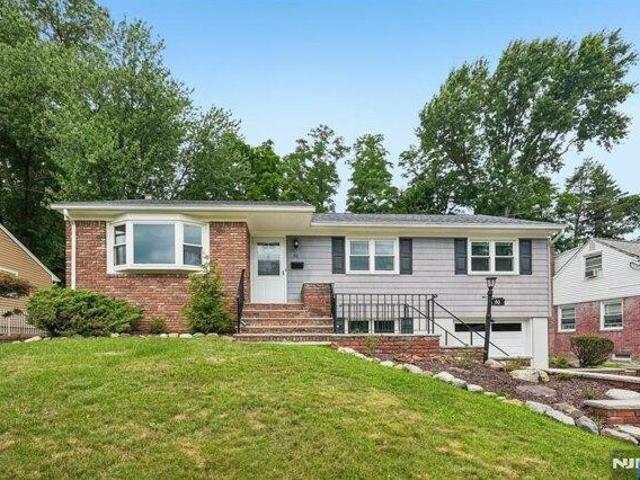 5 bedroom, Cedar Grove NJ 07009 104787885