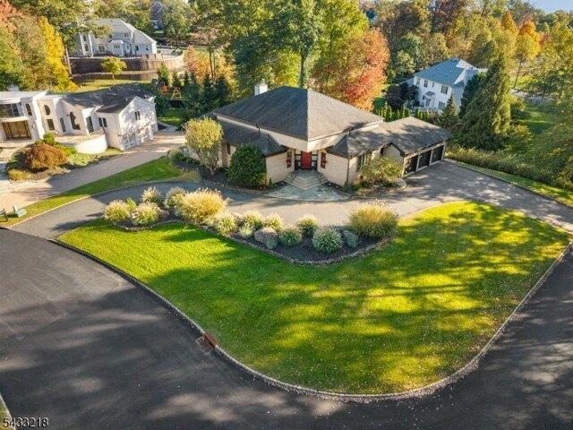 5 bedroom, Cedar Grove NJ 07009 103125132
