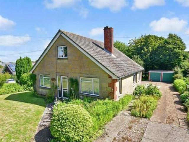 5 Bedroom Chalet For Sale In Whitwell, Ventnor
