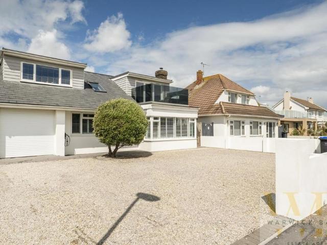 5 bedroom chalet for sale