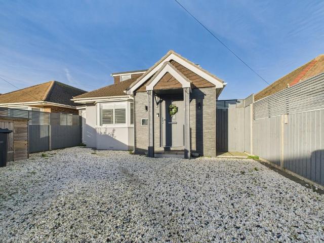 5 bedroom chalet for sale