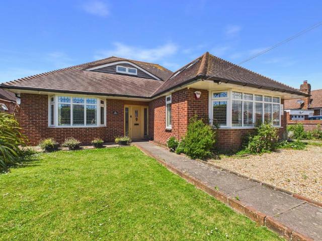 5 bedroom chalet for sale