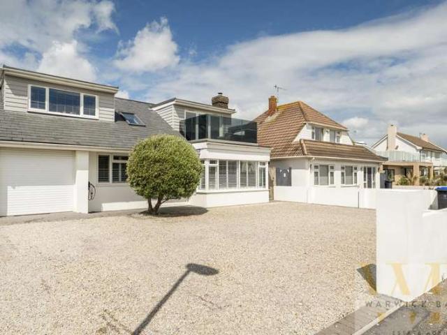 5 Bedroom Chalet House