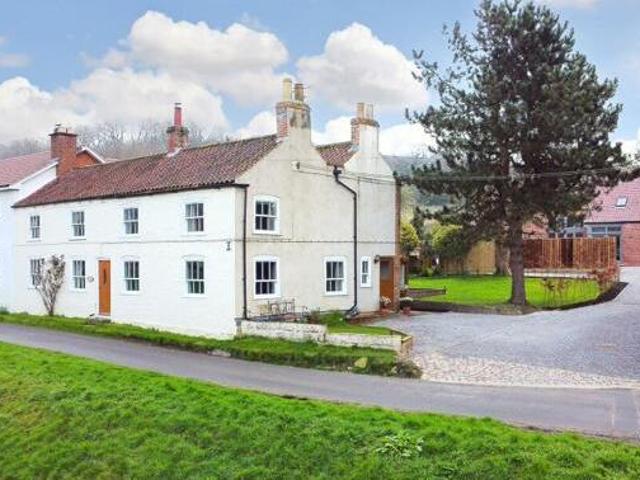 5 Bedroom Character Property For Sale In Bishop Wilton, York