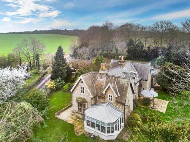 5 Bedroom Character Property For Sale In Jacksons Lane