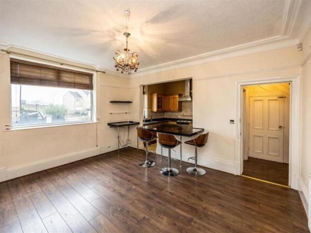 5 bedroom character property for sale in Springdale Avenue, Huddersfield, HD1