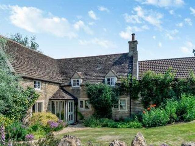 5 Bedroom Character Property For Sale In Wing