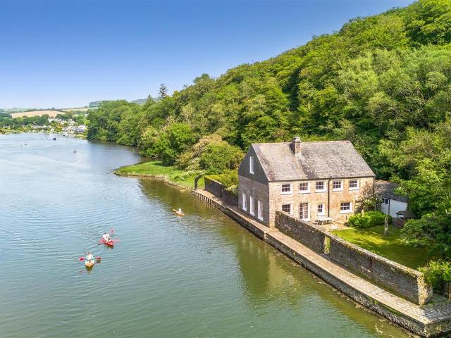 5 bedroom character property for sale