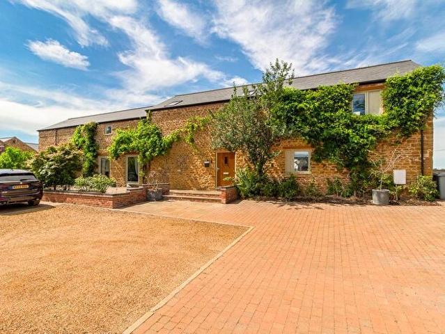 5 Bedroom Character Property To Rent In Main Street, Orton, Northamptonshire, NN14