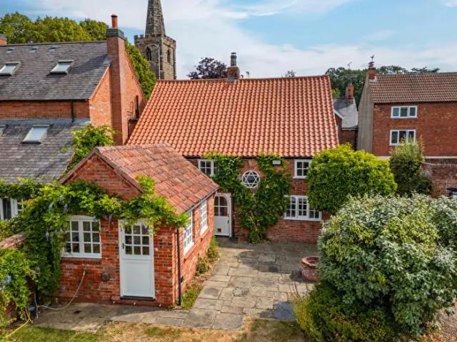 5 Bedroom Character Property To Rent In Main Street, Loughborough, LE12