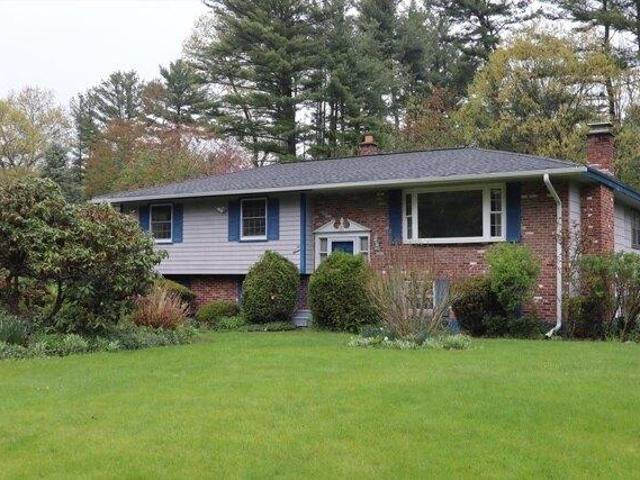 5 bedroom, Chelmsford MA 01824 102342494