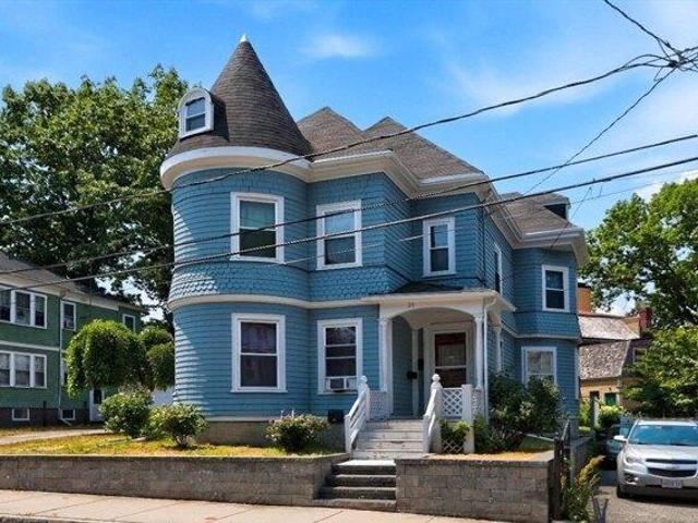 5 bedroom, Chelsea MA 02150 104791374