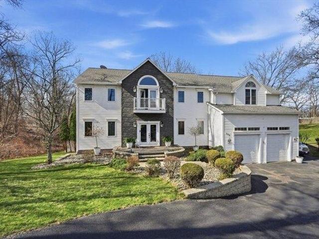 5 bedroom, Chicopee MA 01020 102585615