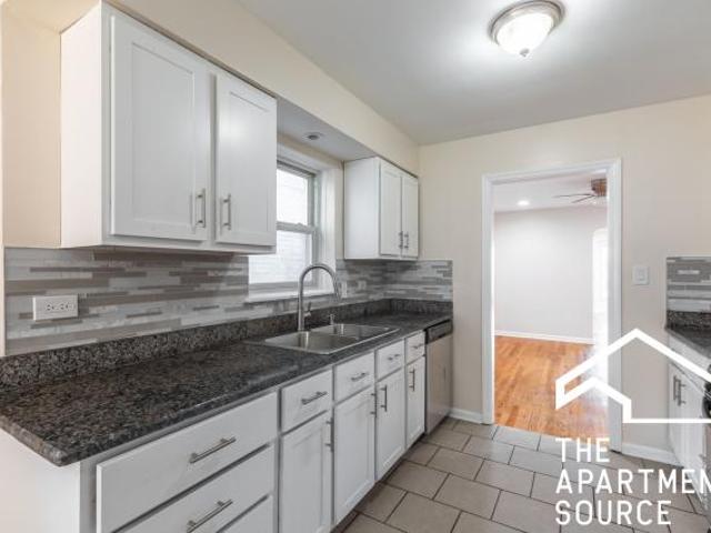5 bedroom, Chicago IL 60659 85344374