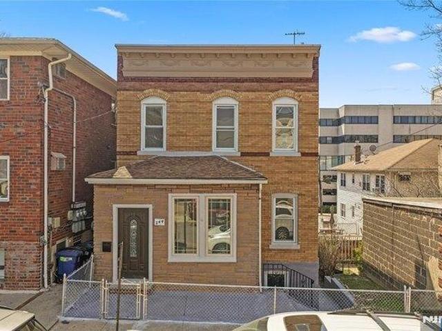 5 bedroom, Cliffside Park NJ 07010 102313405