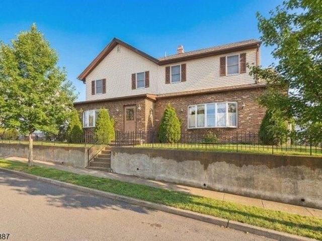 5 bedroom, Clifton NJ 07011 102313094