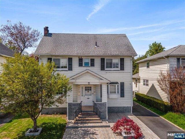 5 bedroom, Clifton NJ 07011 LS102476665