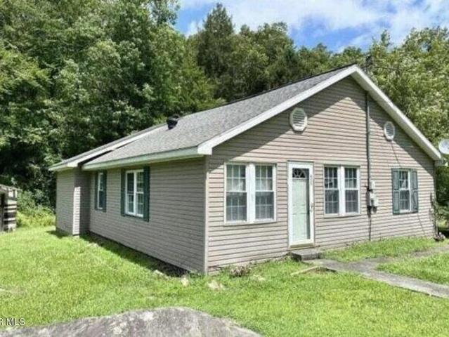 5 bedroom, Clintwood VA 24228 LS96674819