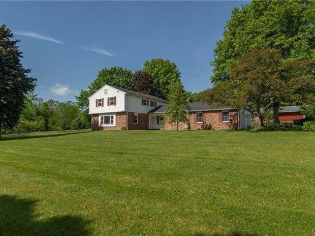5 bedroom, Clinton NY 13323 104905118