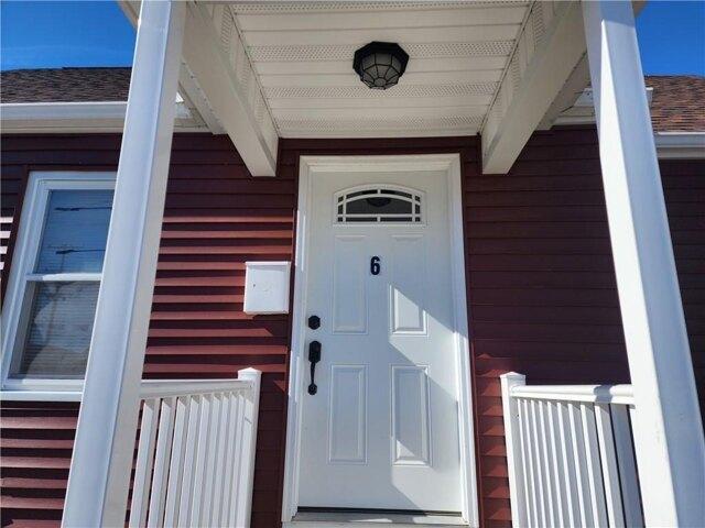 5 bedroom, Cranston RI 02910 103034631