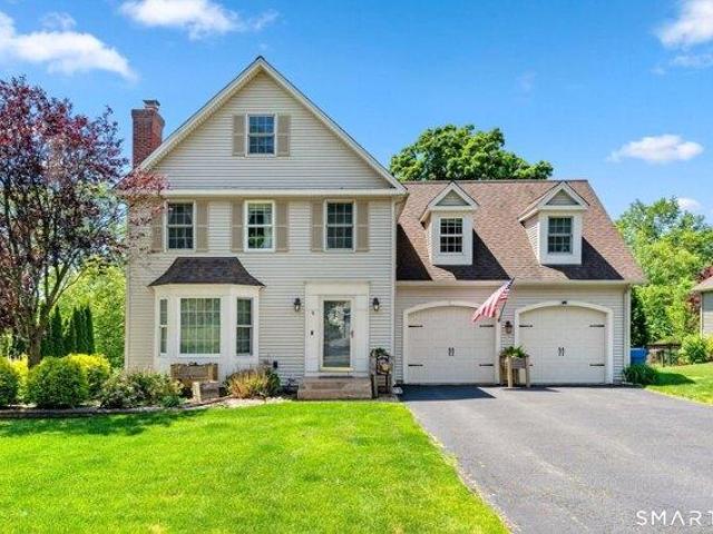 5 bedroom, Cromwell CT 06416 104811875