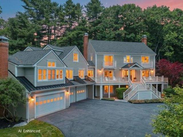 5 bedroom, Cumberland ME 04110 104851971