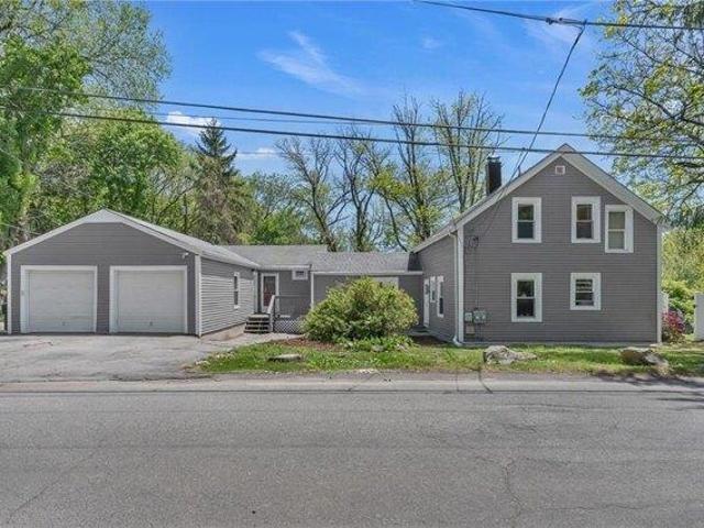 5 bedroom, Cumberland RI 02864 LS103036992