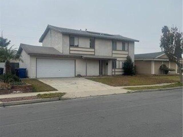 5 bedroom, Cypress CA 90630 88151515