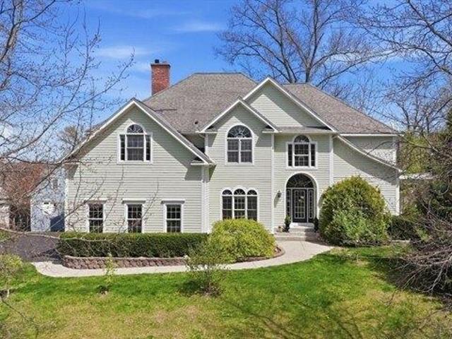 5 bedroom, Amherst MA 01002 102593205