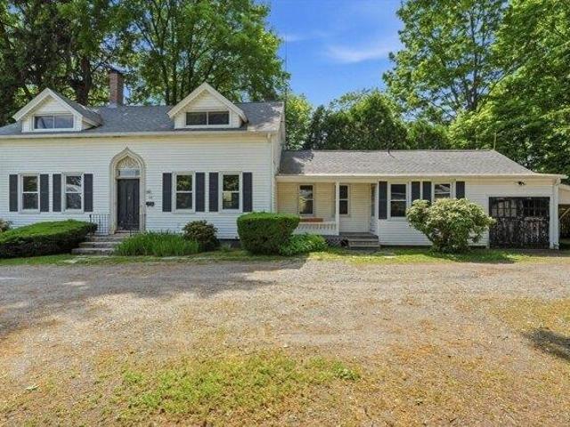 5 bedroom, Amherst MA 01002 104405790