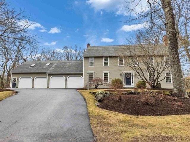 5 bedroom, Amherst NH 03031 LS102443540