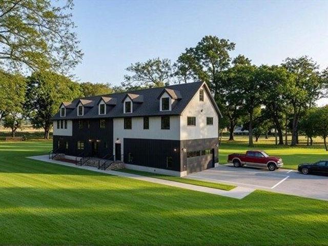 5 bedroom, Andover MA 01810 102564428