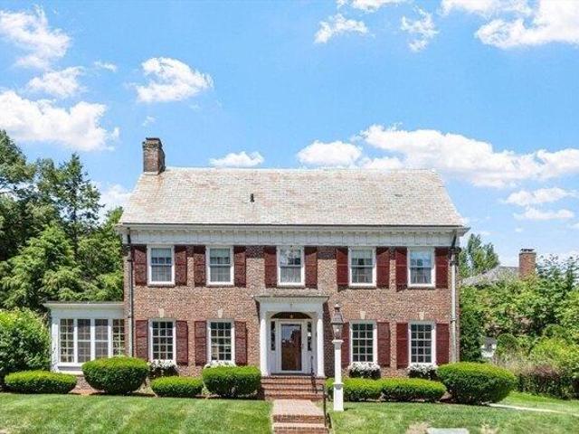 5 bedroom, Andover MA 01810 104605805
