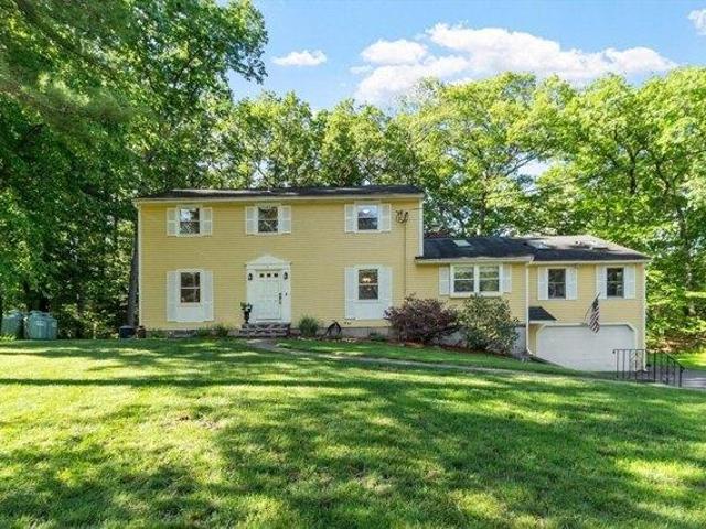 5 bedroom, Andover MA 01810 104809578