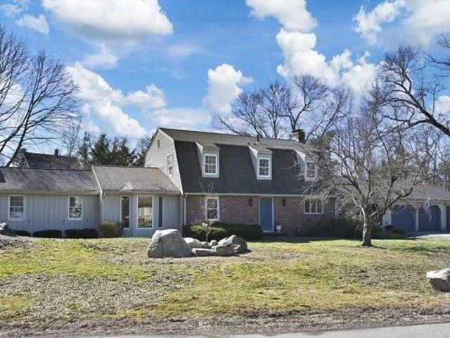 5 bedroom, Andover MA 01810 LS102922727