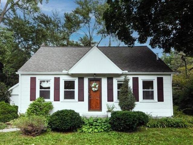 5 bedroom, Ann Arbor MI 48103 LS93094726