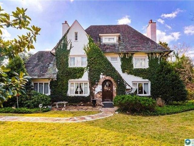 5 bedroom, Allentown PA 18104 LS90590254
