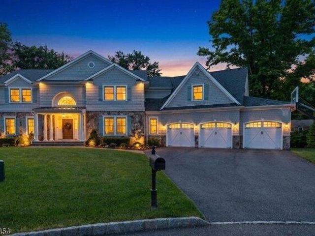 5 bedroom, Allendale NJ 07401 105126108