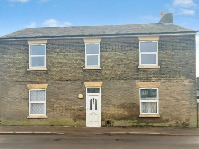 28 Bedroom Apartment Flat