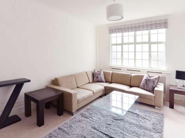 5 Bedroom Apartment Flat